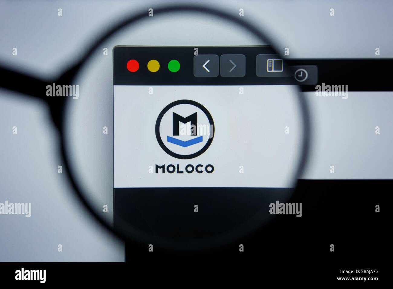 Communication company ads hi-res stock photography and images - Alamy