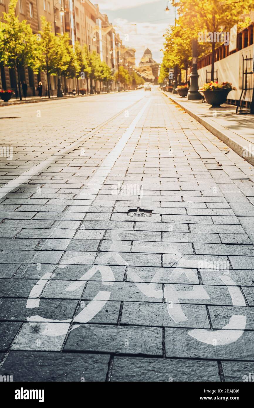 Pathway sign hi-res stock photography and images - Alamy