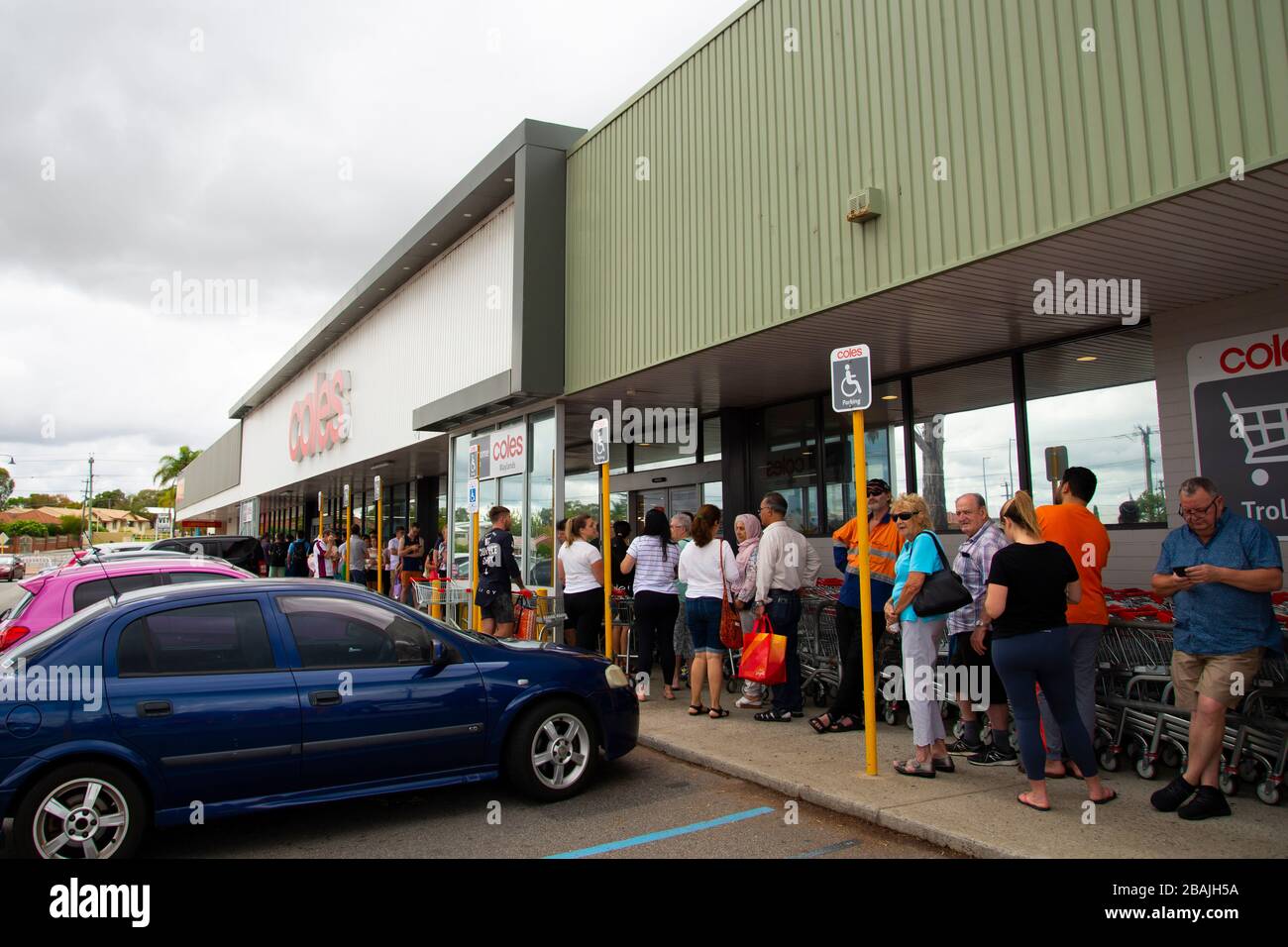 Coles supermarket australia hi-res stock photography and images - Alamy