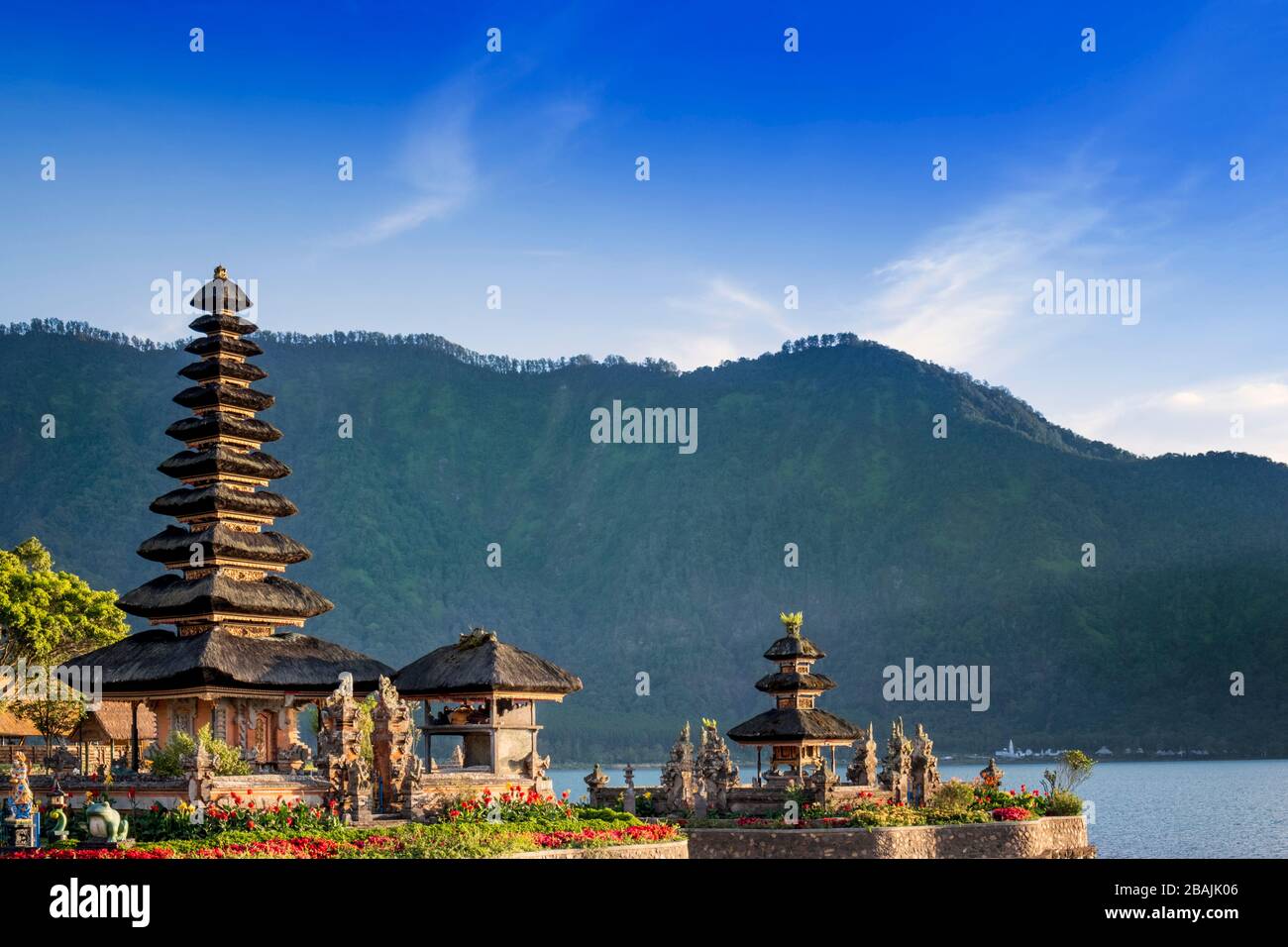 Indonesia, Bali, Bratan lake. Pura Bratan Shiva temple Stock Photo - Alamy