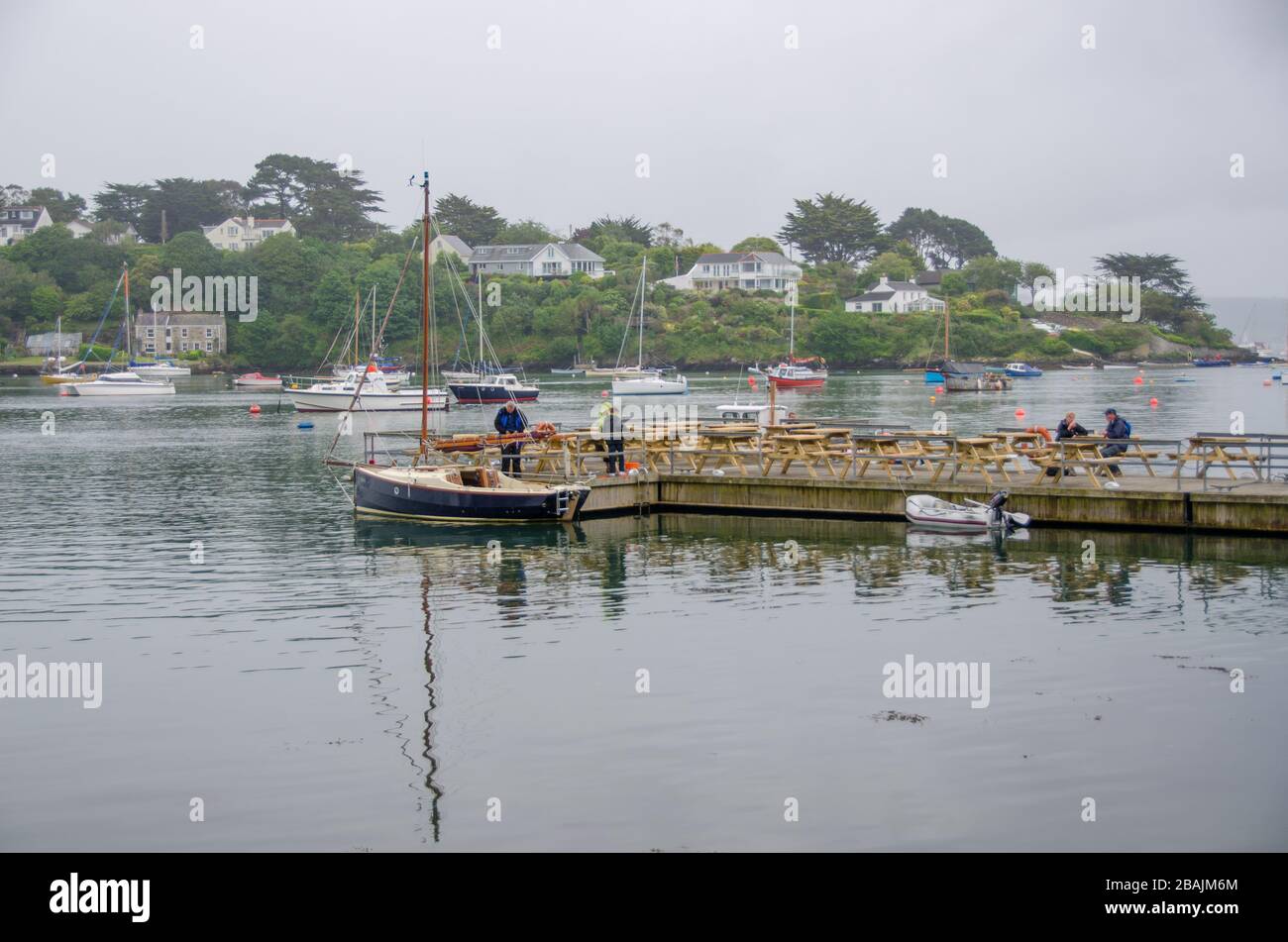 The Pandora Inn in Mylor, Falmouth in Cornwall, England, UK Stock Photo ...