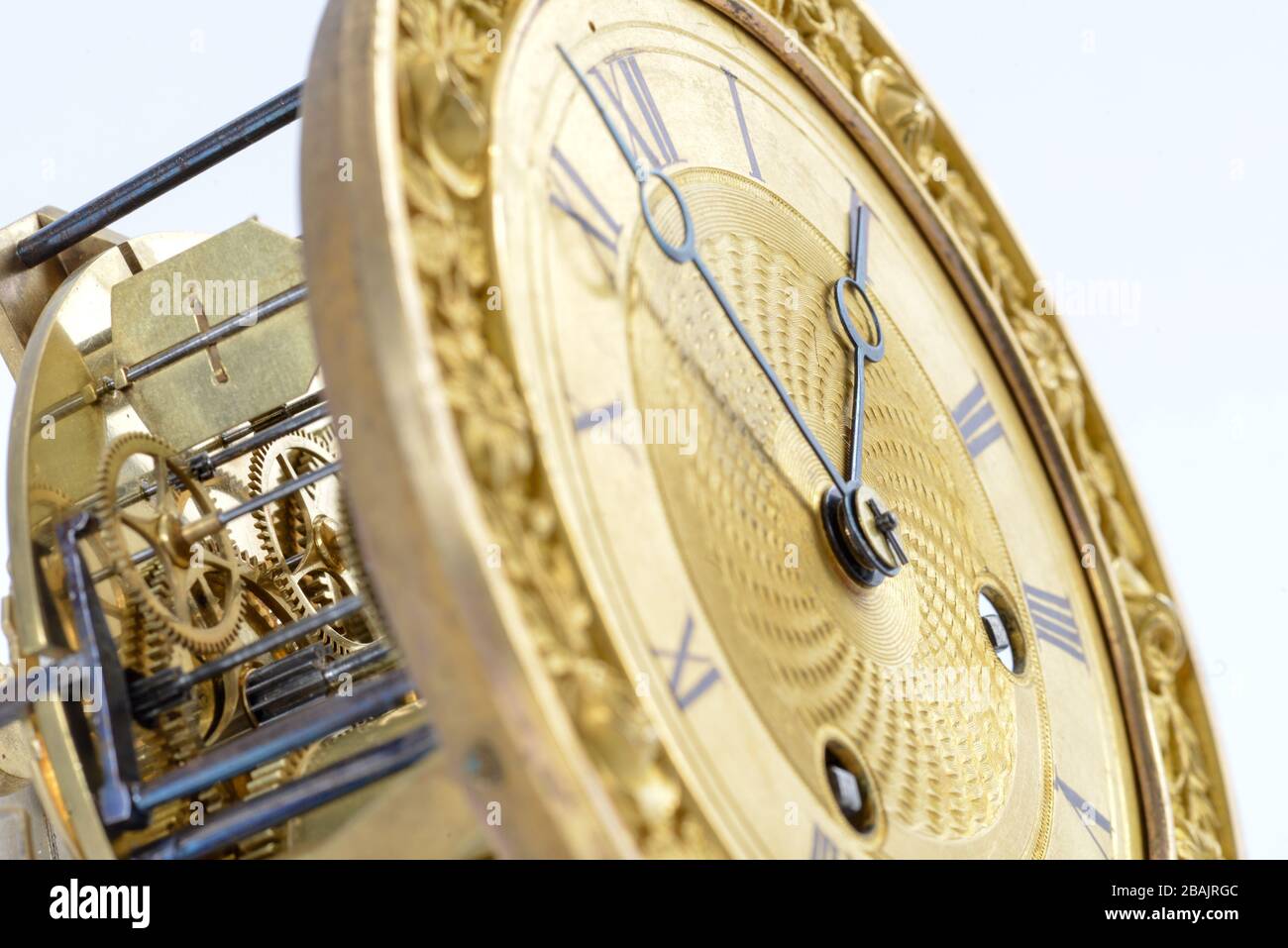 Close up old mechanical clock hi-res stock photography and images - Alamy
