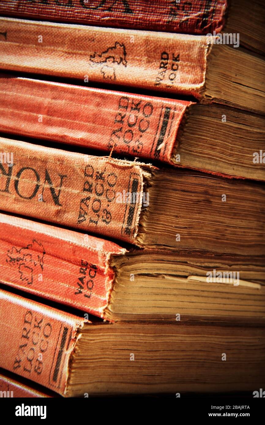 Vintage Ward Lock red travel guidebooks for various locations in the UK ...