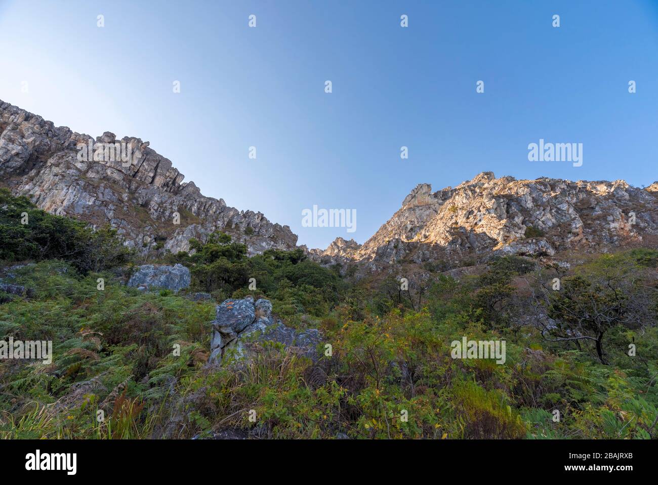 The rugged Chimanimani mountains in Zimbabwe's Eastern Highlands Stock ...
