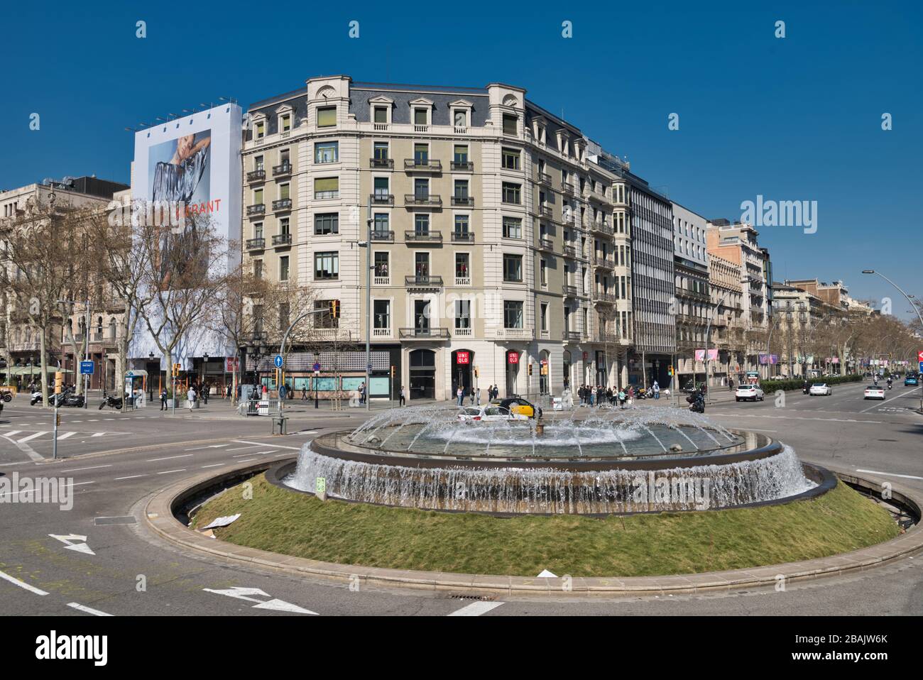 Barcelona, street, building, Catalonia Stock Photo - Alamy