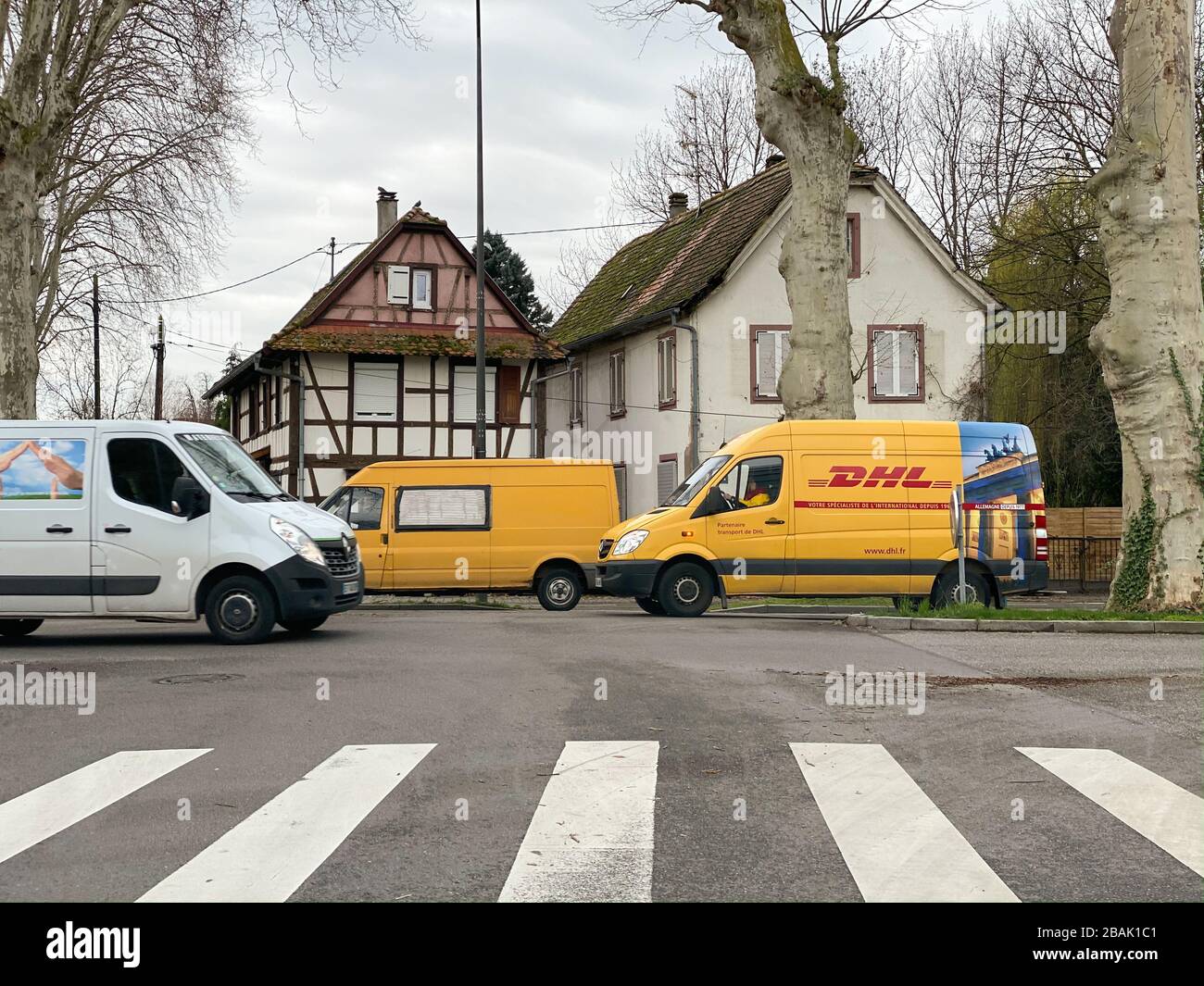Dhl mini truck hi-res stock photography and images - Alamy