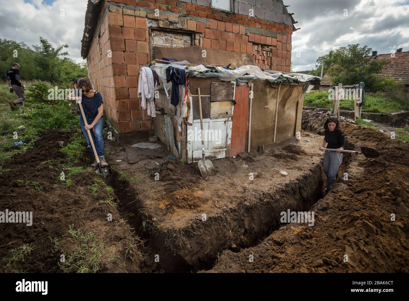 Renovation day by Prezi - helping a poor roma community in rural ...