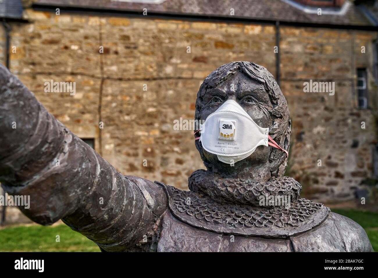 Wolf of badenoch statue hi-res stock photography and images - Alamy