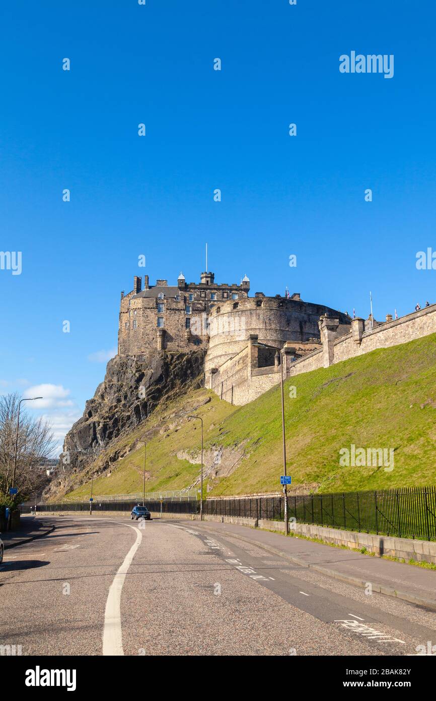 Castle terrace edinburgh hi-res stock photography and images - Alamy