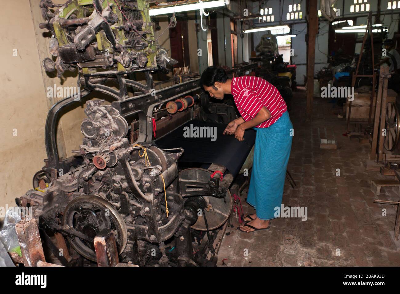 Myanmar burma young man working hi-res stock photography and images - Alamy