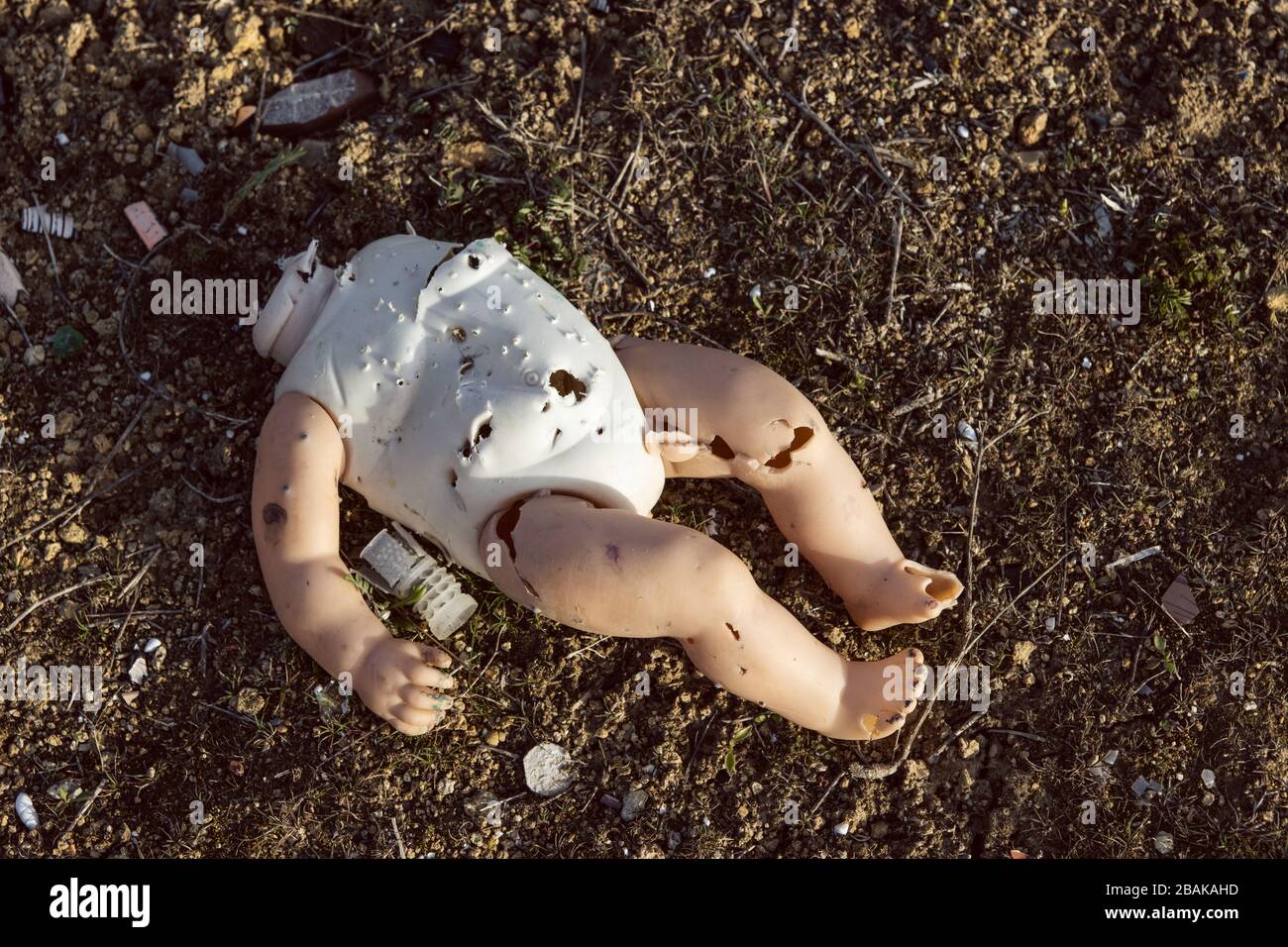 Gunshot head hi-res stock photography and images - Alamy