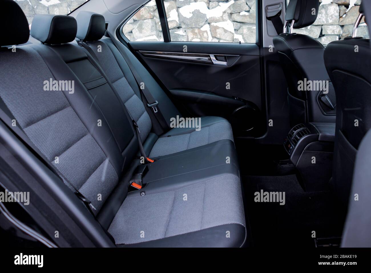 Mercedes Benz W204- year 2012, Avantgarde equipment,Navigation, luxury ...