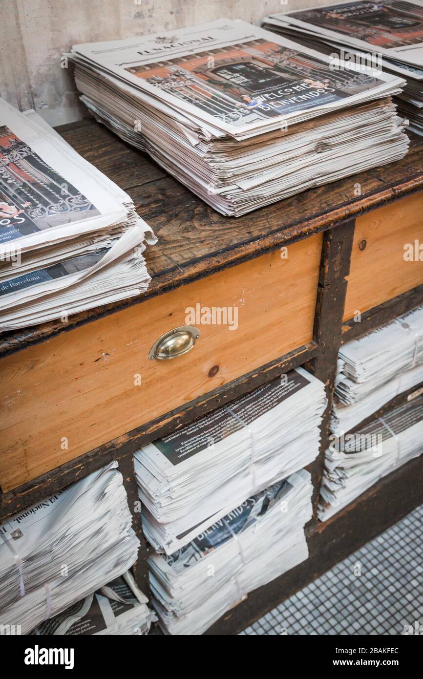 Old ripped newspapers hi-res stock photography and images - Alamy