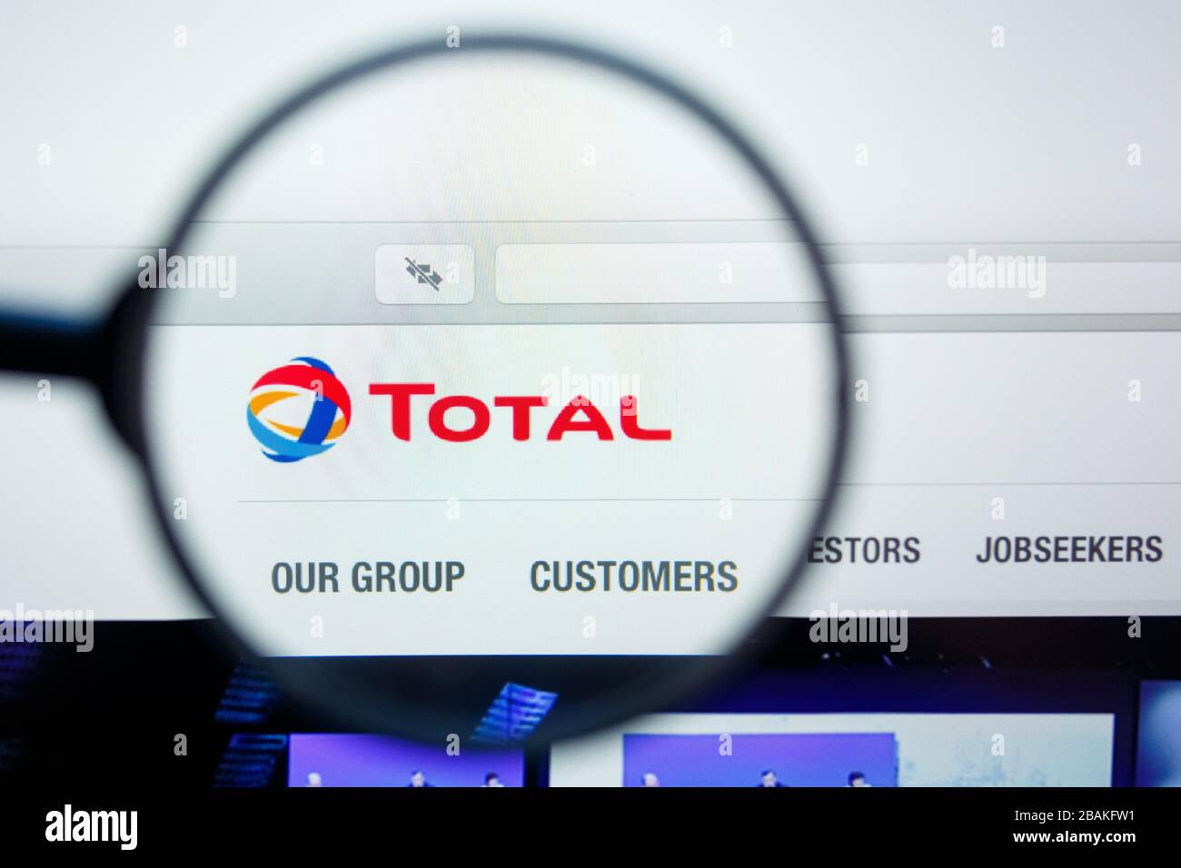 Total logo hi-res stock photography and images - Alamy