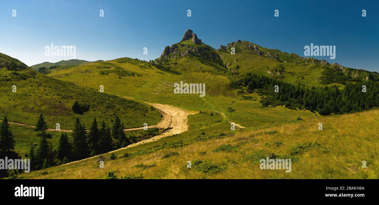 Ciucas mountains hi-res stock photography and images - Alamy