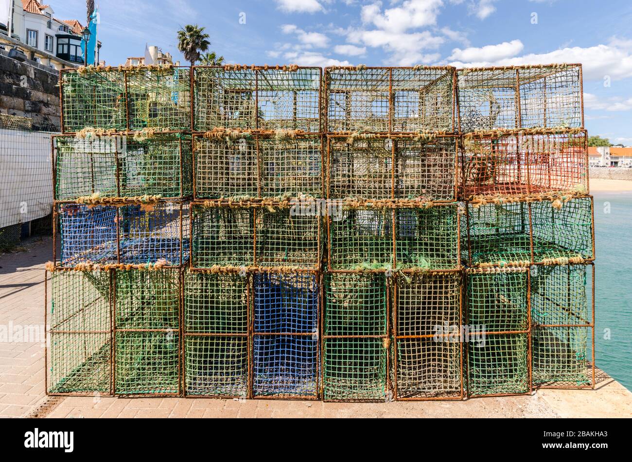 Vintage fishing catch pier hi-res stock photography and images - Alamy