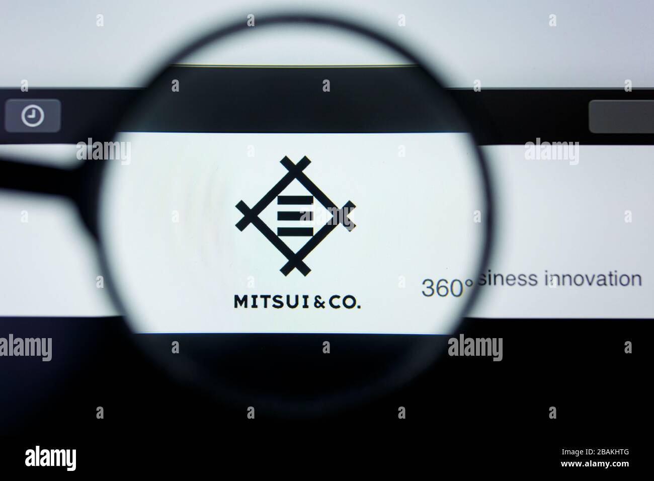 Mitsui logo hi-res stock photography and images - Alamy