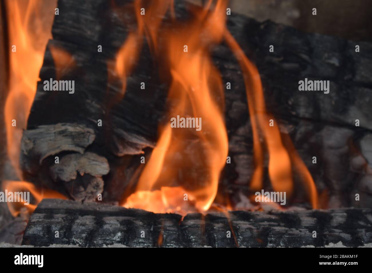 Fire burning wood orange hi-res stock photography and images - Alamy