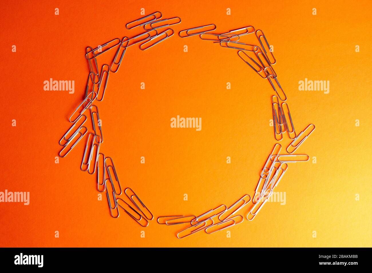 Paperclips arranged circle hi-res stock photography and images - Alamy