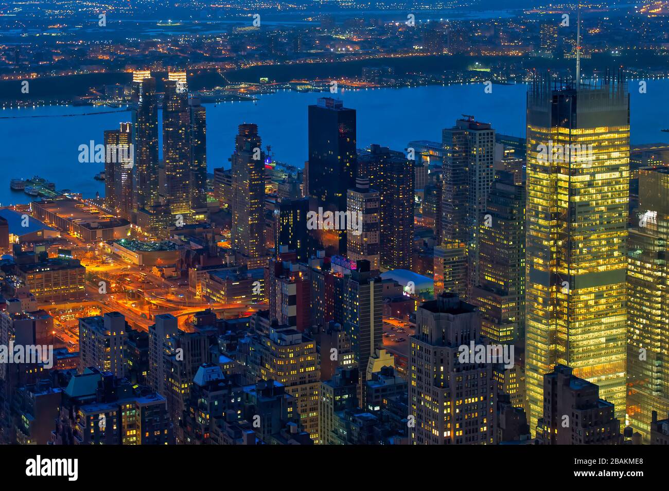 Residential area new york city aerial hi-res stock photography and ...