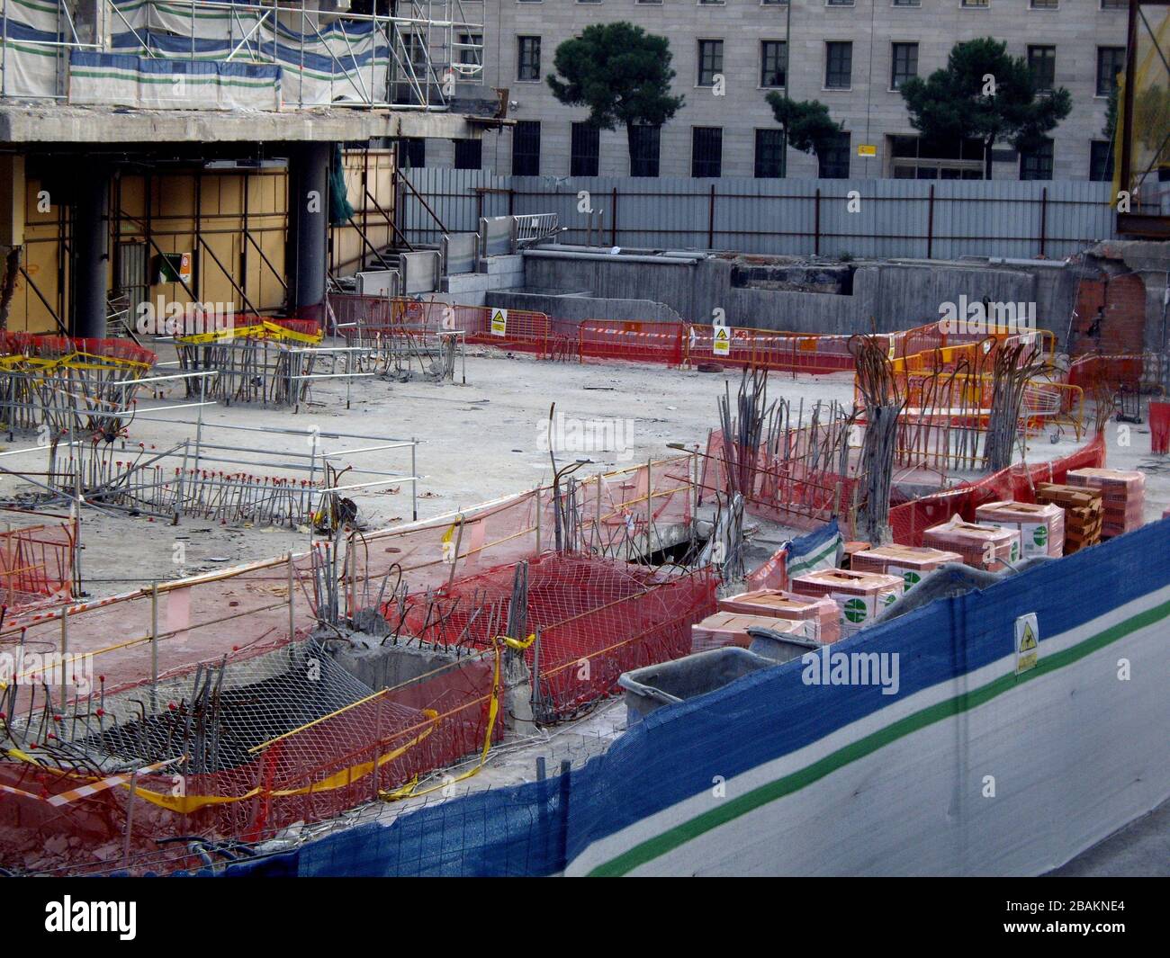 RECONSTRUCCION DEL ANTIGUO EDIFICIO WINDSOR - 2007. Location: Windsor ...