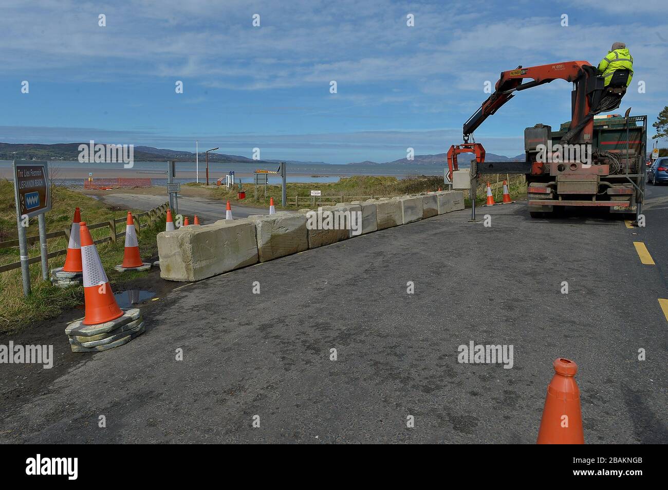 Lisfannon beach closed due to Coronavirus restrictions at Fahan, County ...