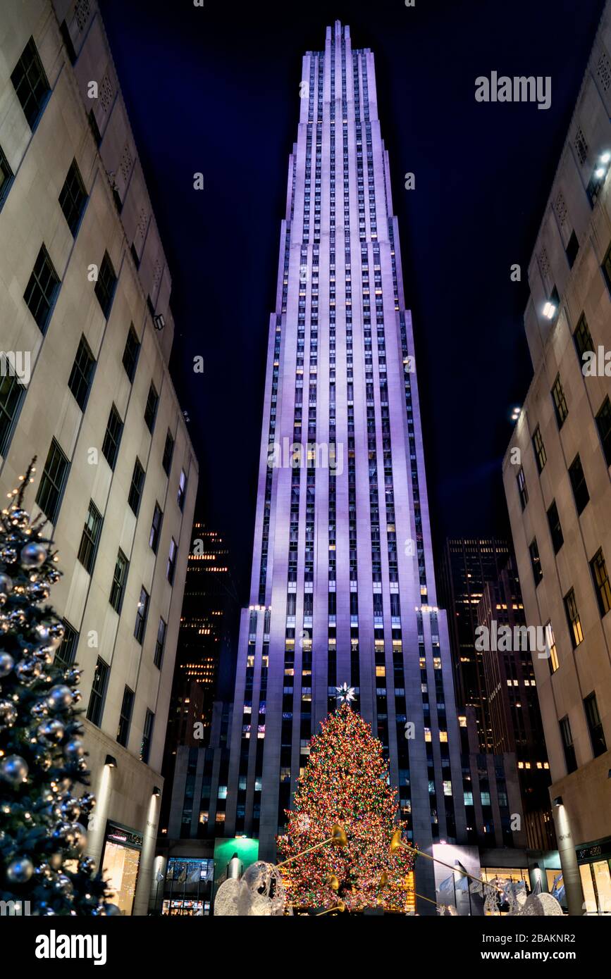 Rockefeller center interior hi-res stock photography and images - Alamy
