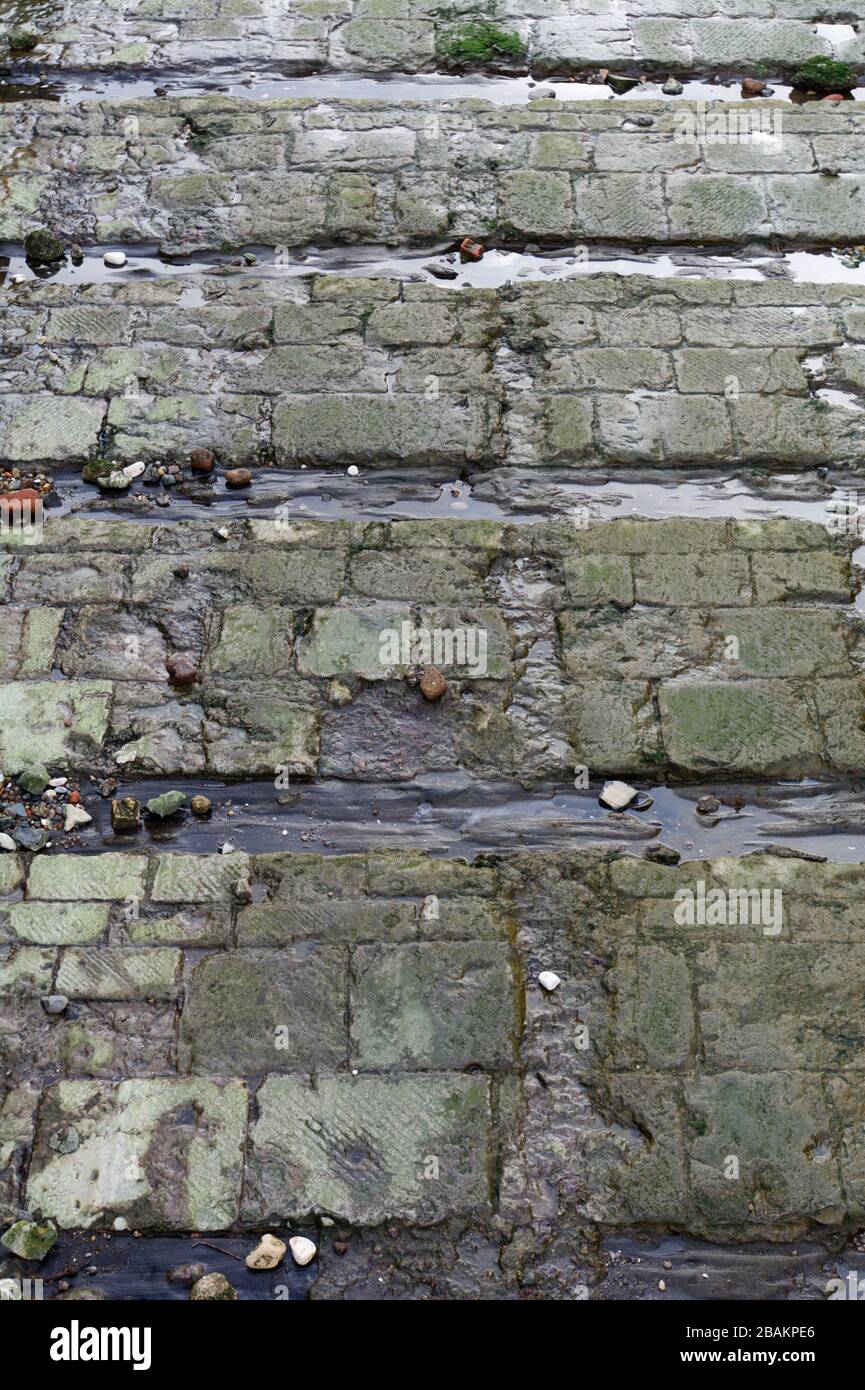 Slipway into the thames hi-res stock photography and images - Alamy