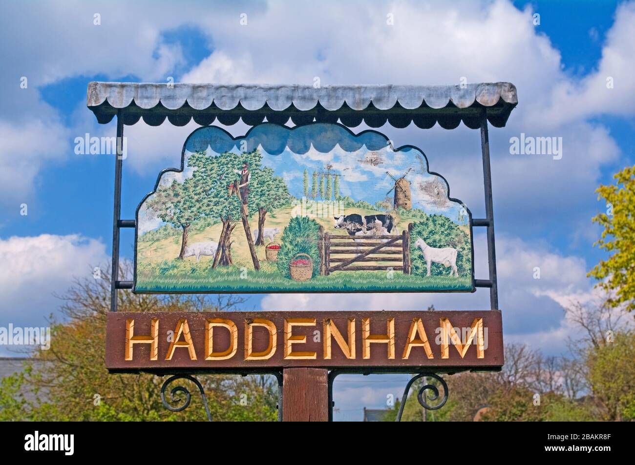 Haddenham cambridgeshire hi-res stock photography and images - Alamy
