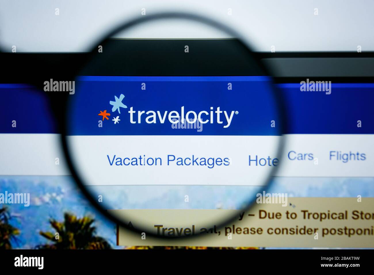 Travelocity Logo Black And White
