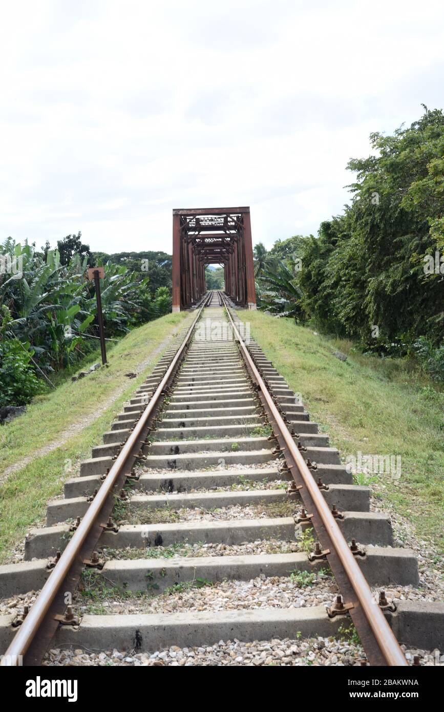 Railway line, rails, iron bridge, 2014, Cuba Stock Photo - Alamy