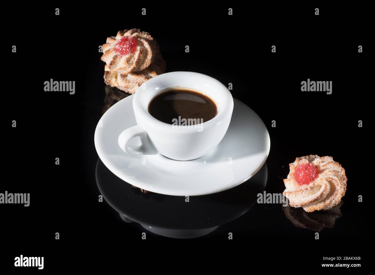 Espresso with biscuit hi-res stock photography and images - Alamy