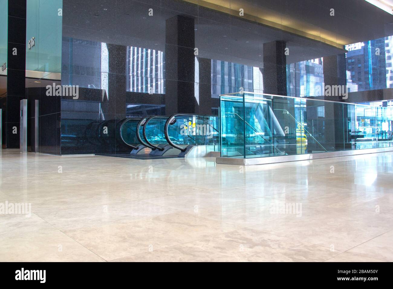Empty office lobby Stock Photo - Alamy