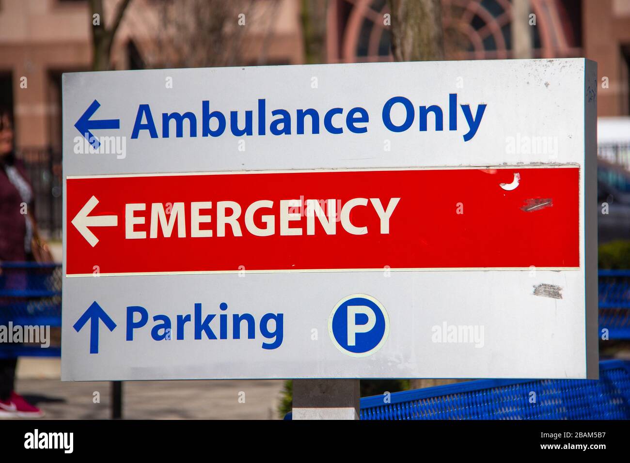 Ambulance parking bay hi-res stock photography and images - Alamy