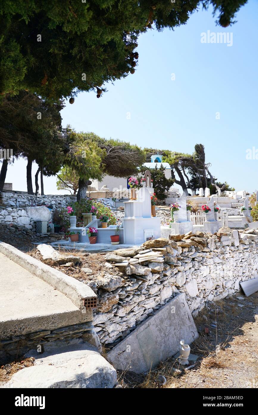 Greek orthodox cemetery hi-res stock photography and images - Alamy