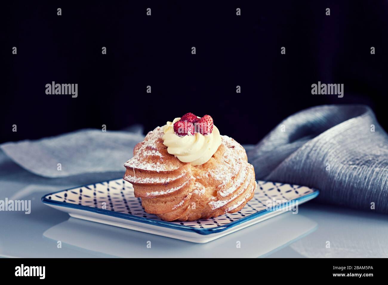 traditional Neapolitan sweets with fruit Stock Photo - Alamy