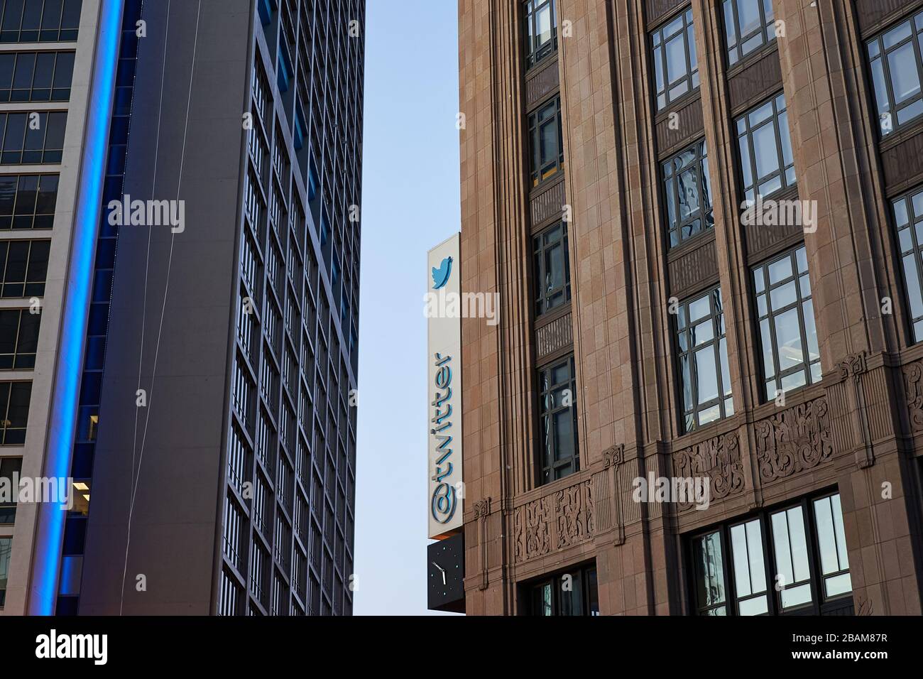 Headquarters of social media company twitter hi-res stock photography ...