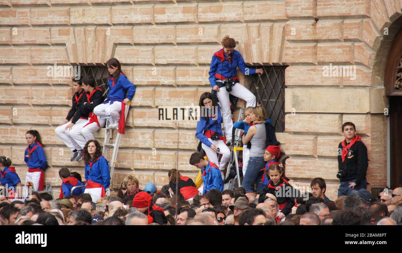 Race of the ceri hi-res stock photography and images - Alamy