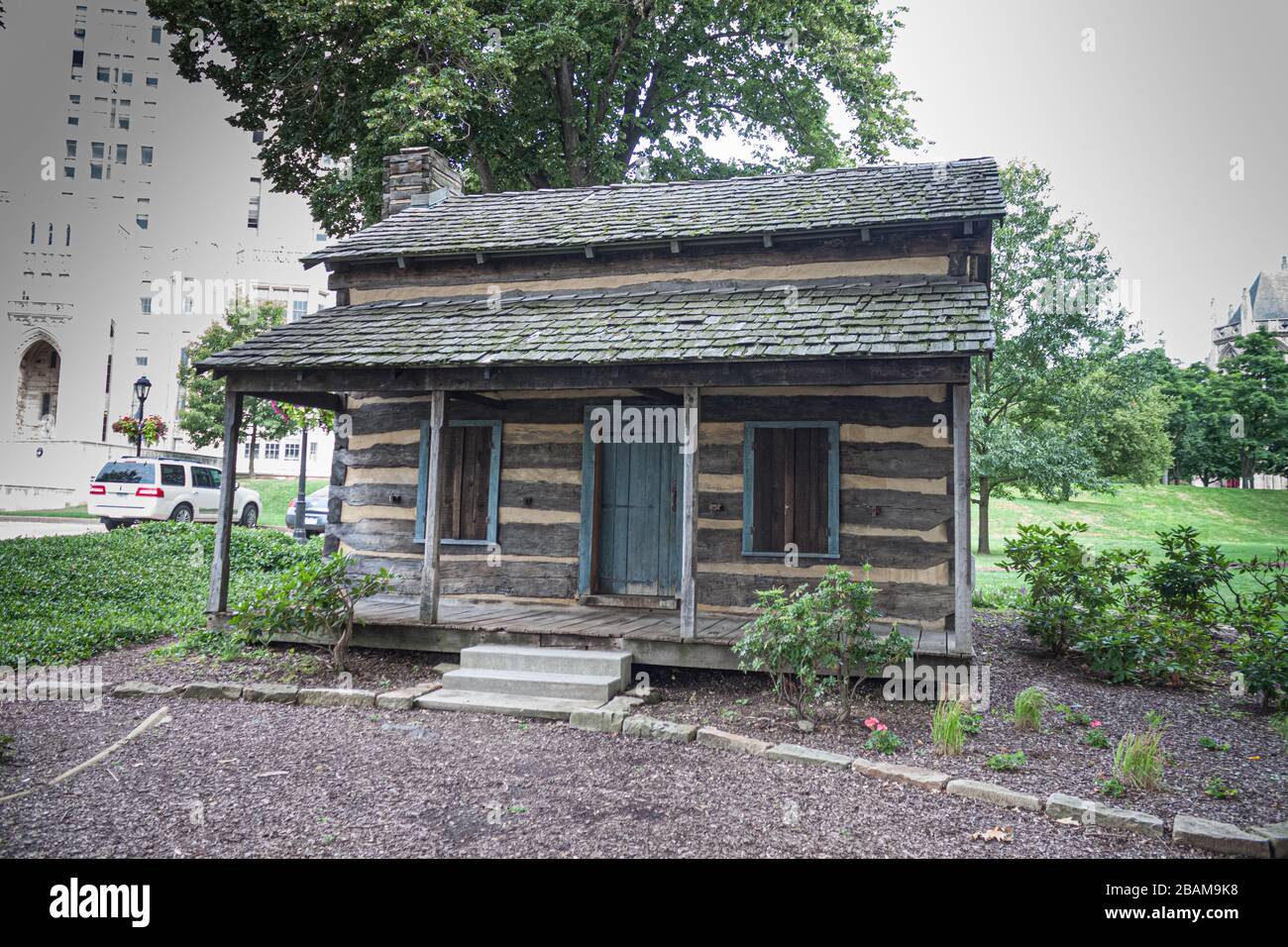 University of Pittsburgh Log Cabin Stock Photo - Alamy
