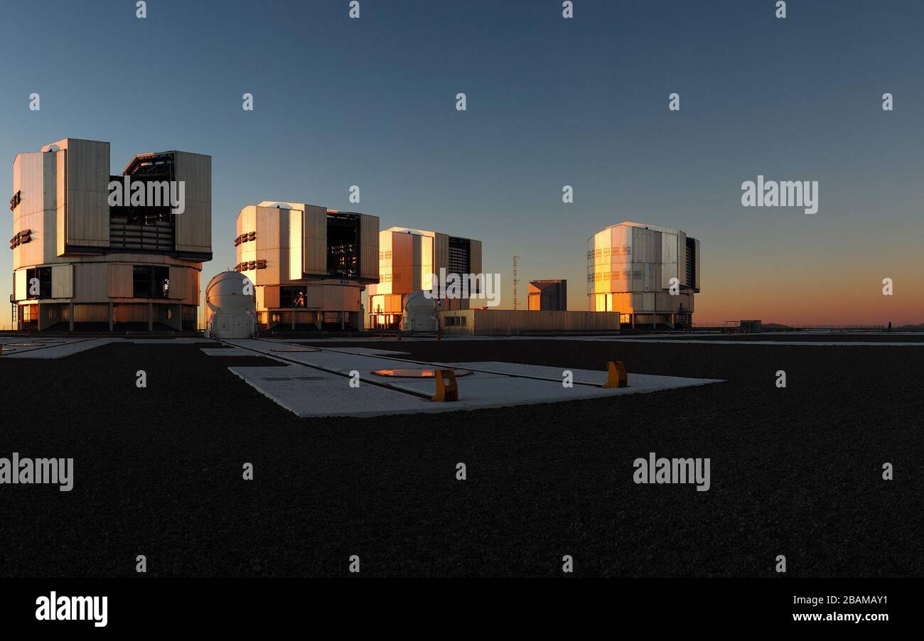 Collection of scientific instruments hi-res stock photography and ...