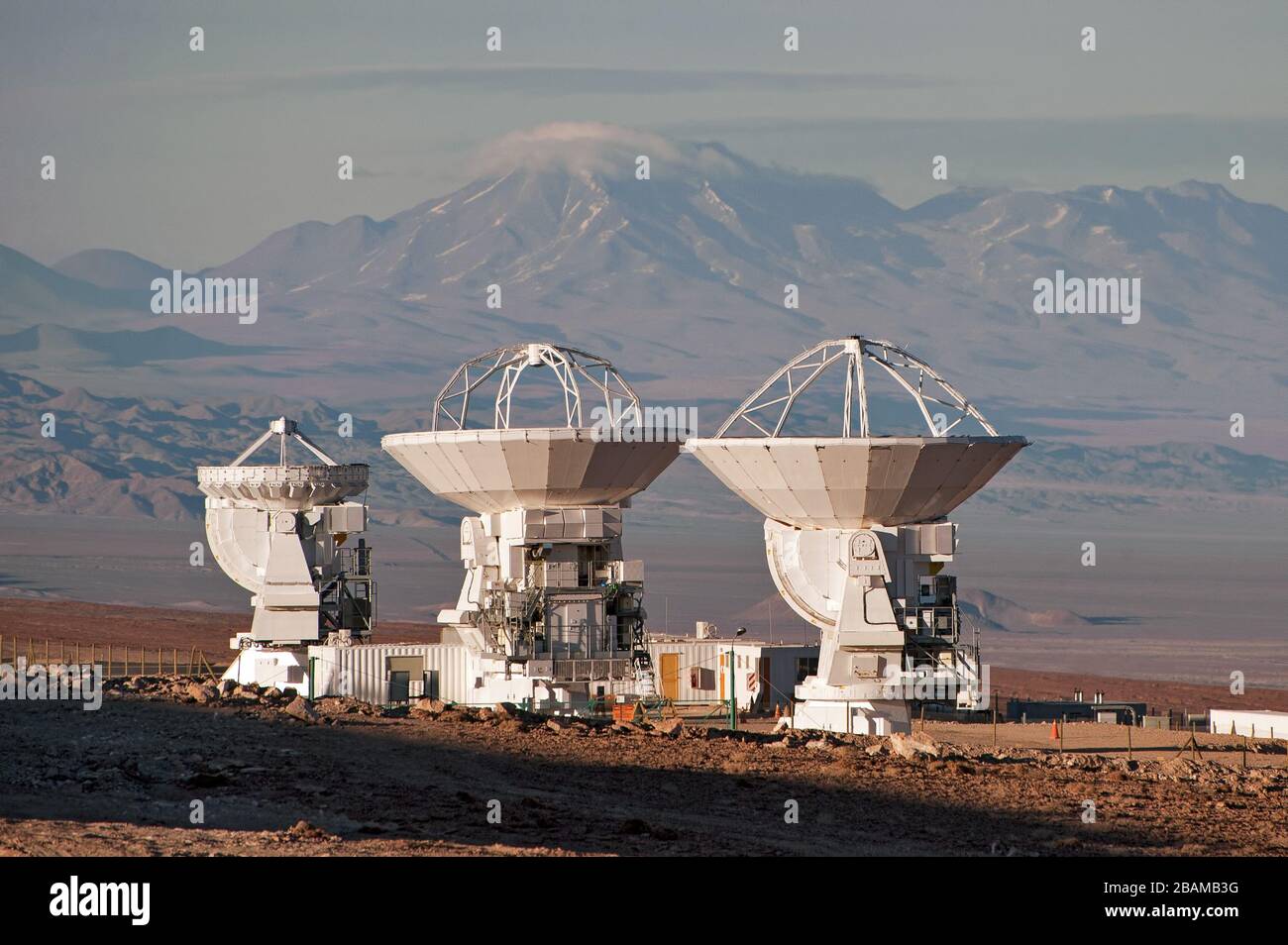 Atacama compact array hi-res stock photography and images - Alamy