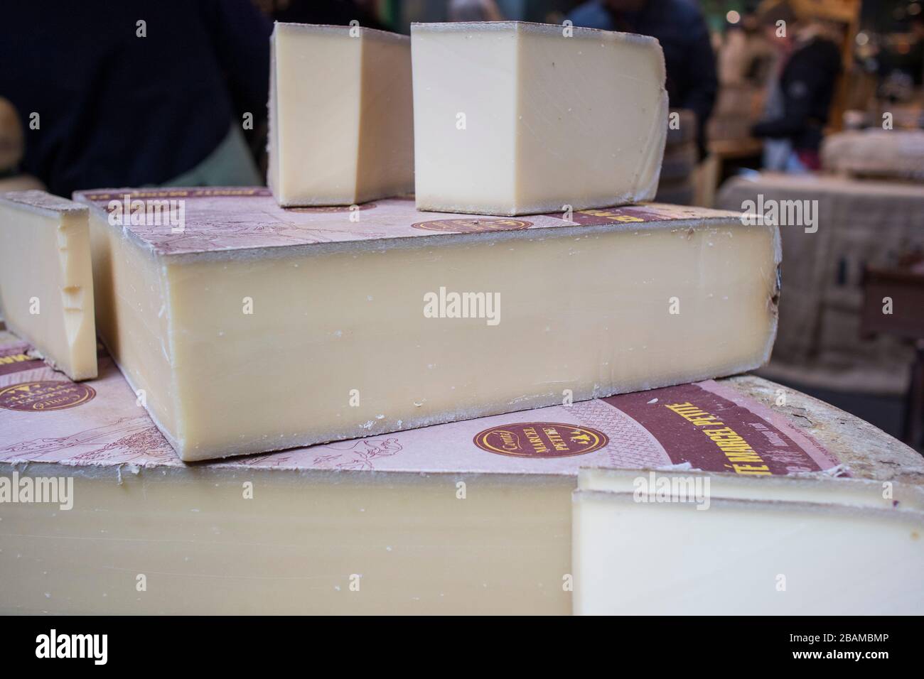 Comte cheese wheel hi-res stock photography and images - Alamy