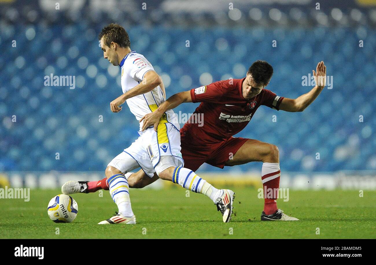 Leeds United's Luke Varney (left) and Charlton Athletic's Johnnie ...