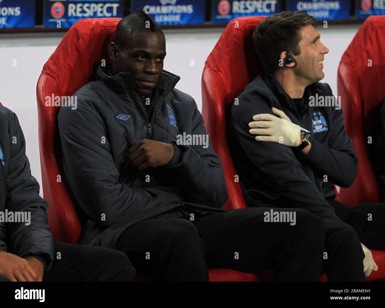 Manchester City's Mario Balotelli on the substitutes bench Stock Photo ...