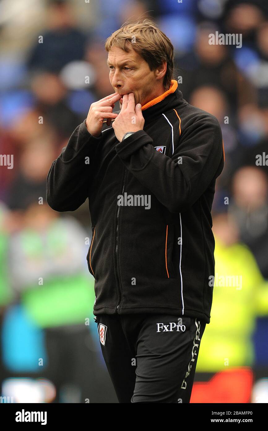 Fulham coach hi-res stock photography and images - Alamy