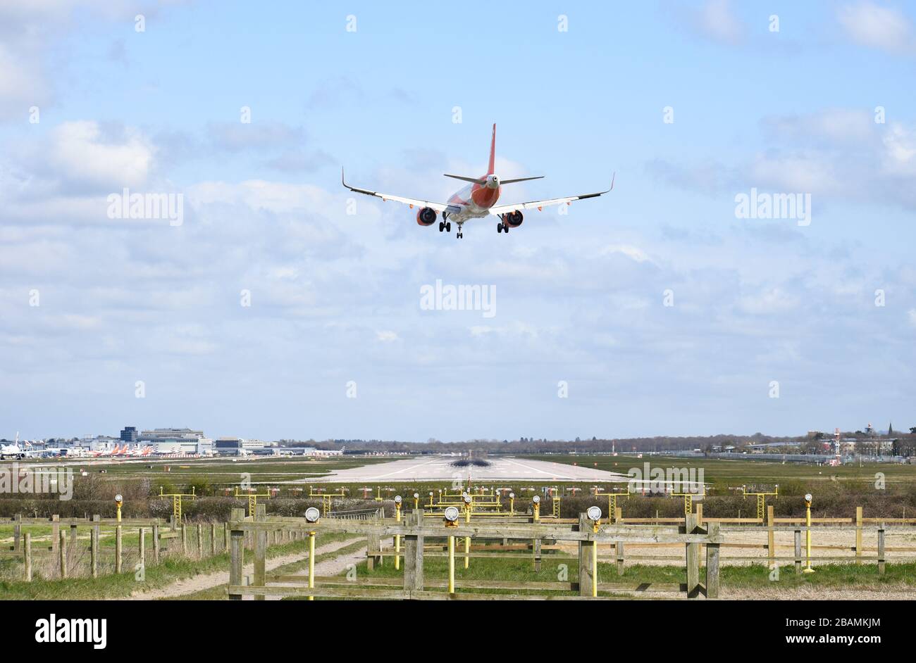 An easyJet Airbus A321-251NX callsign G-UZMH comes in to land at ...