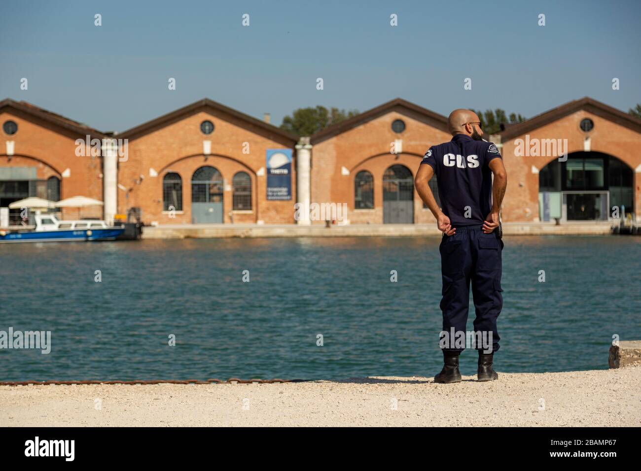 Venice italy carabinieri boat hi-res stock photography and images - Alamy