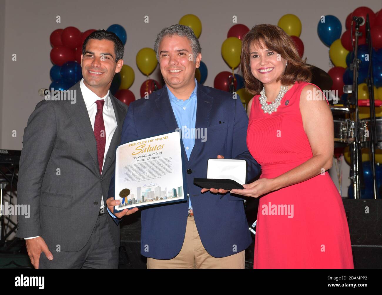 PHOTO CREDIT MUST READ - Jungle Island Photos -@JungleIslandPhotos ...