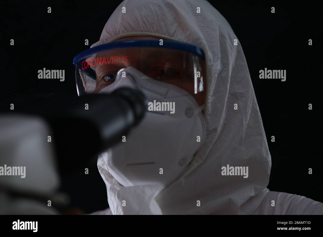 Lab medic hi-res stock photography and images - Alamy