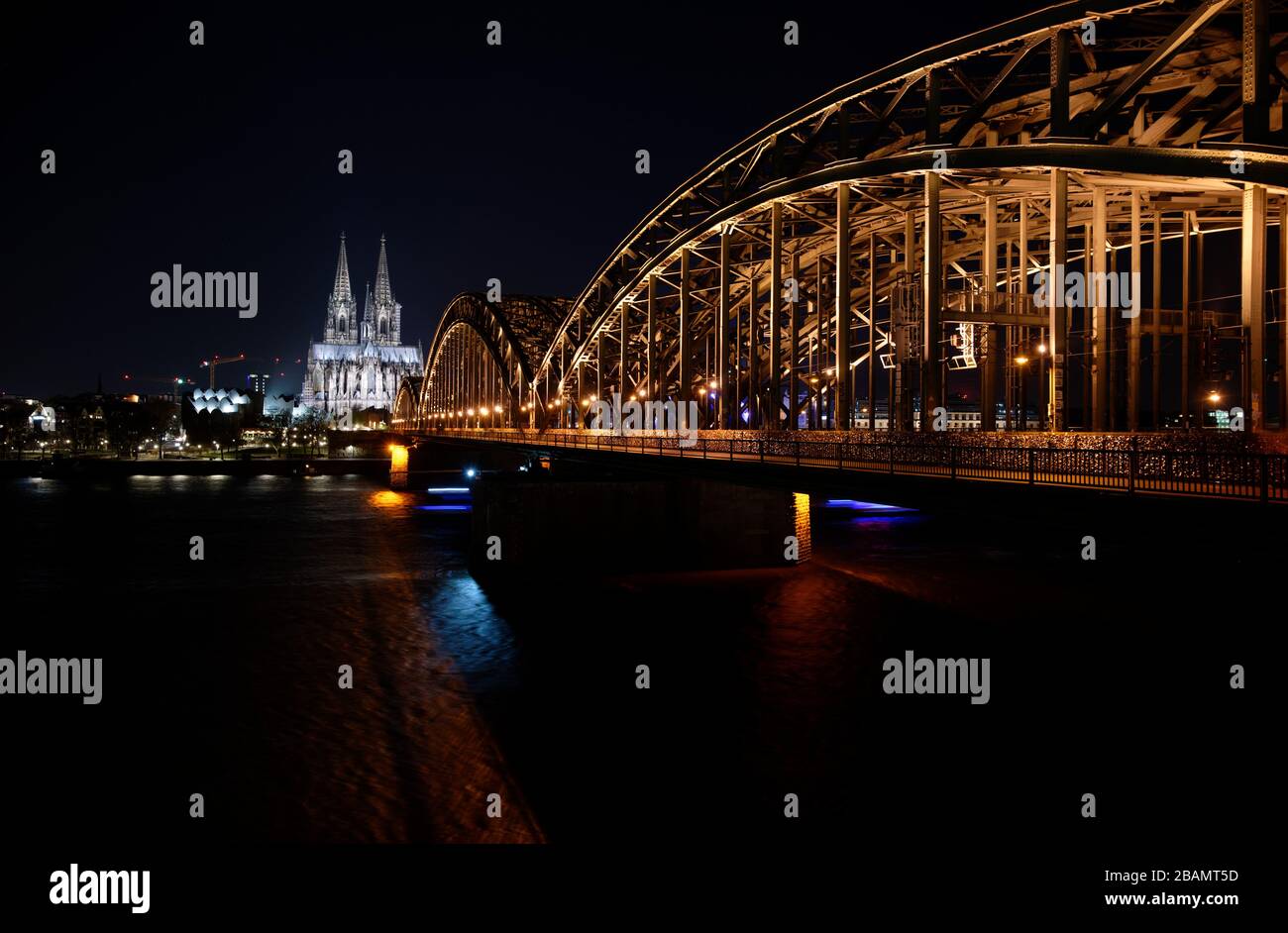 Wwf campaign hi-res stock photography and images - Alamy